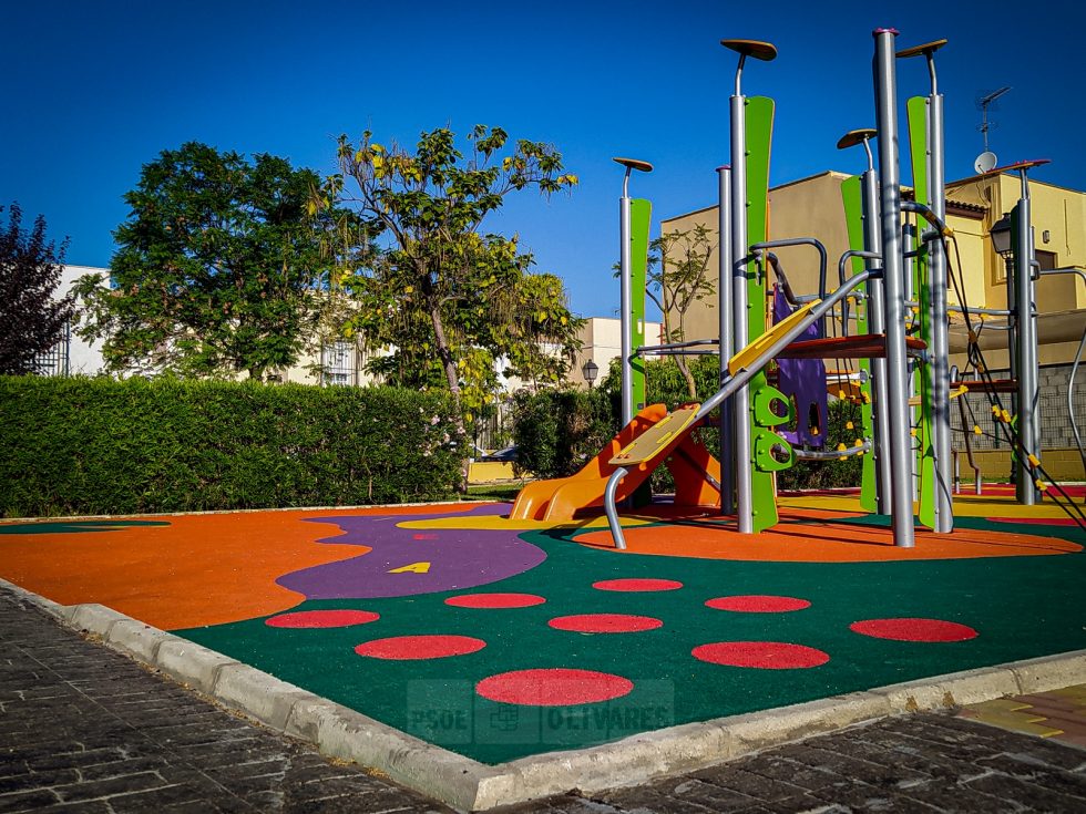 Remodelados el Parque 8 de Marzo y la Plaza de América.