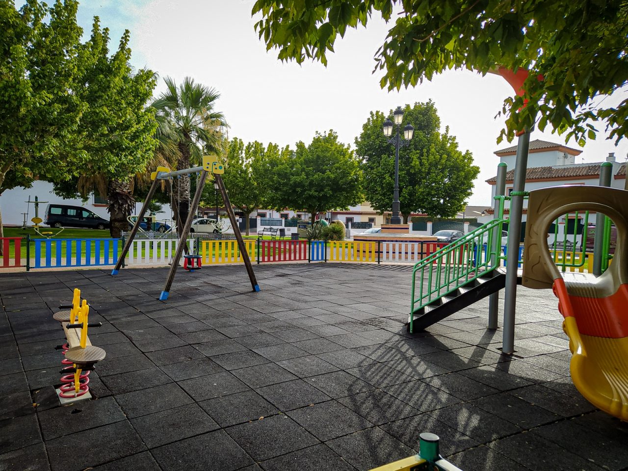 Remodelados el Parque 8 de Marzo y la Plaza de América.